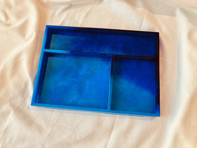 Deep Waves Marbled Blue Tray